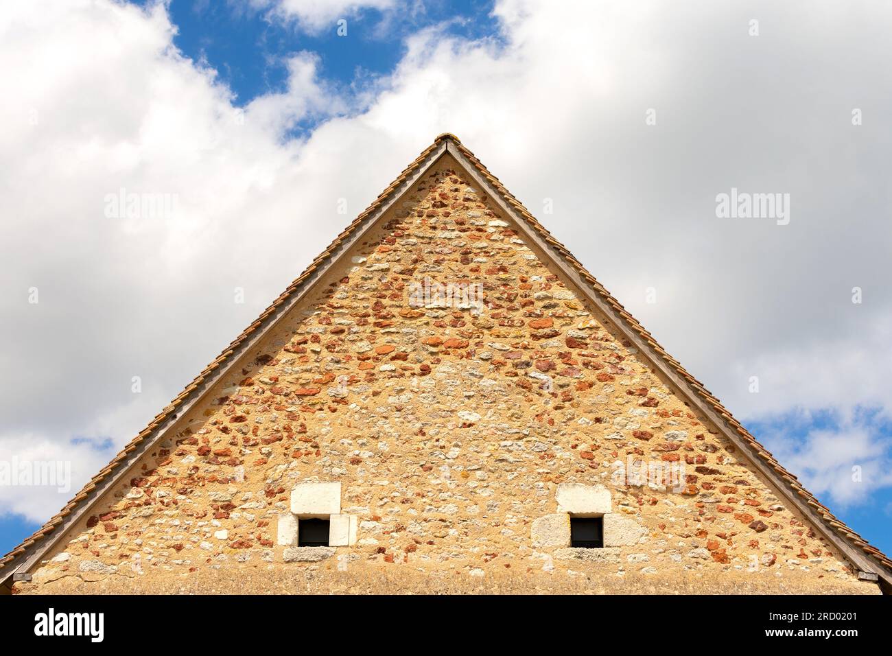 Gable end house hi-res stock photography and images - Alamy