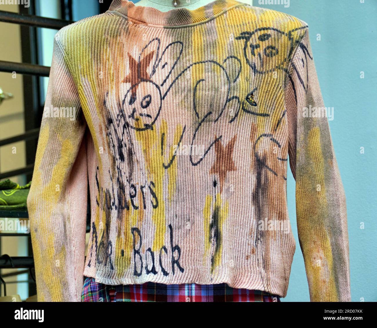 Vivienne Westwood designs iconic fashion Stock Photo - Alamy