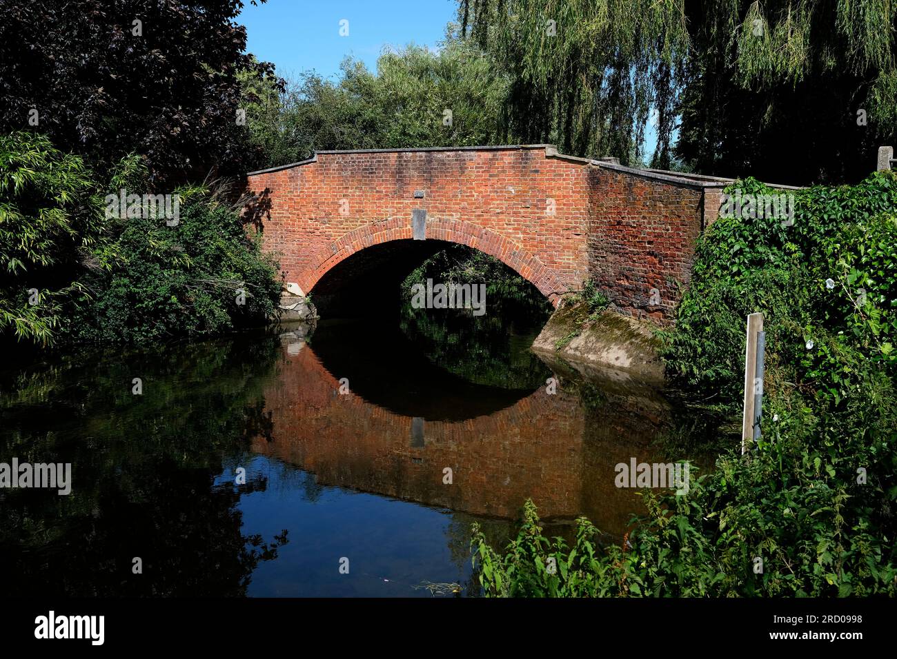 river stour in fordwich town,sturry,city of canterbury,kent,uk july 17 ...