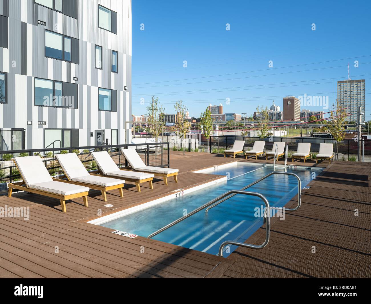 Steelcote lofts amenity deck Stock Photo - Alamy