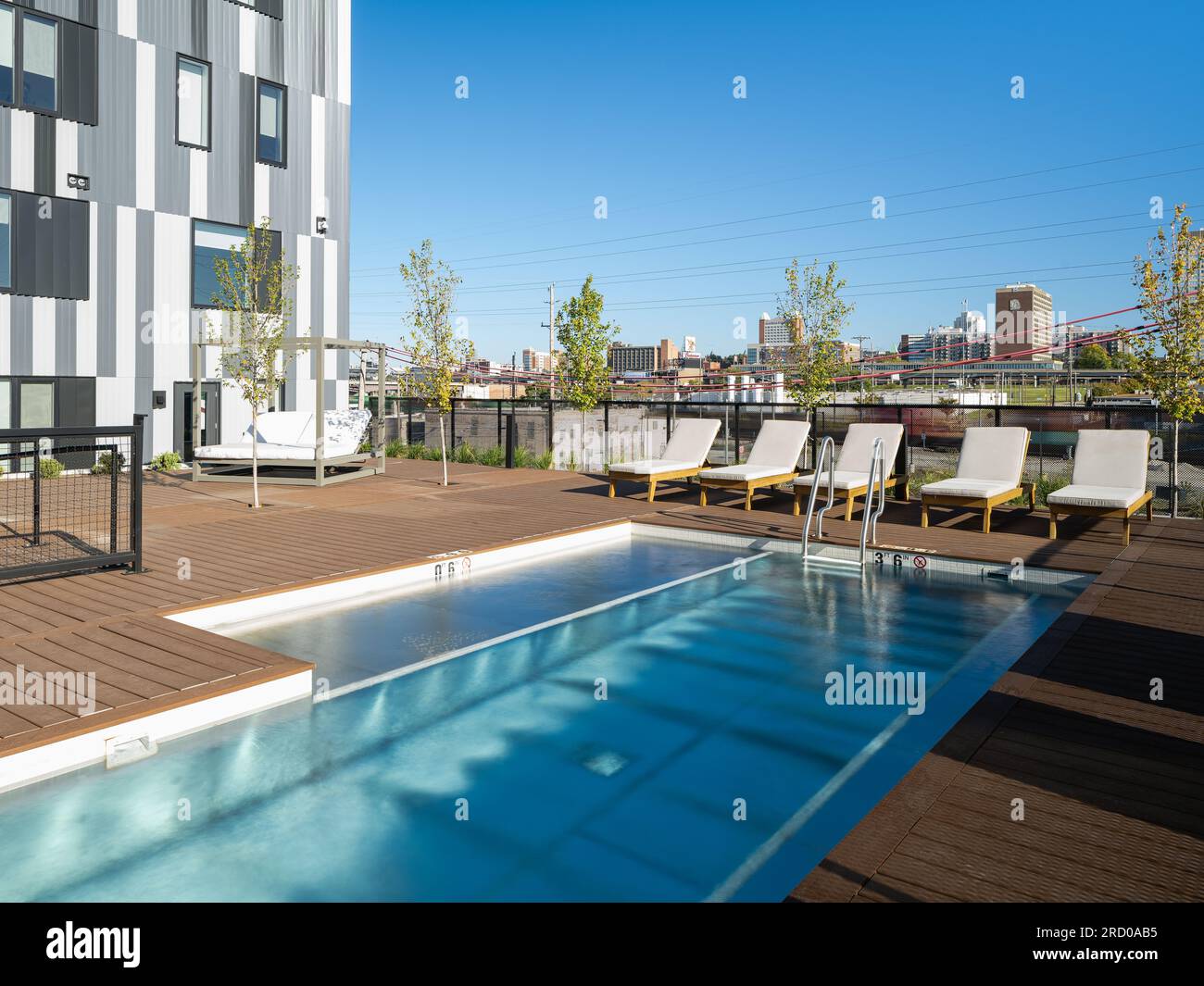 Steelcote lofts amenity deck Stock Photo - Alamy