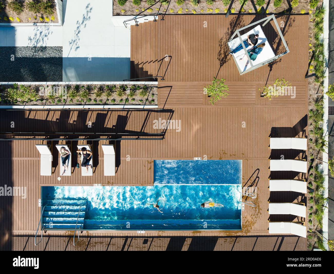 Steelcote lofts amenity deck Stock Photo - Alamy