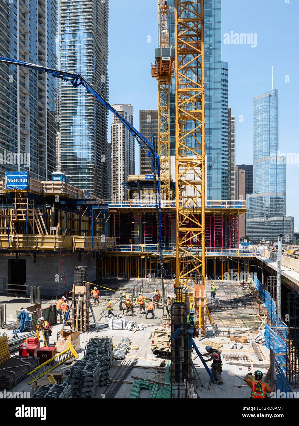 St. Regis Hotel aka Vista Tower under construction Stock Photo - Alamy