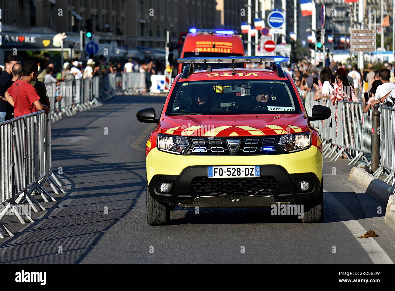 An intervention car from the Bataillon des Marins-Pompiers de Marseille ...