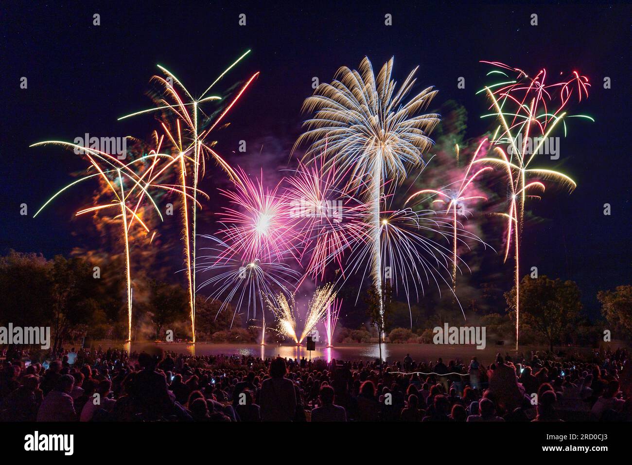 Feux dartifice 14 juillet hi-res stock photography and images - Alamy