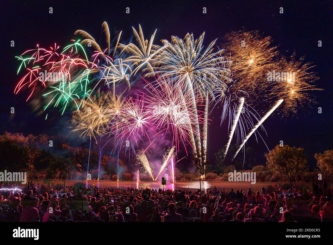 Feux d'artifice hi-res stock photography and images - Alamy