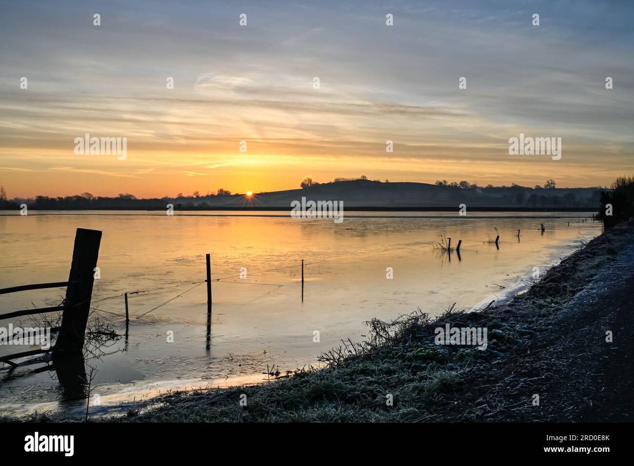 Winter Sunrise over Flooded and Frozen Somerset Levels near Highbridge ...