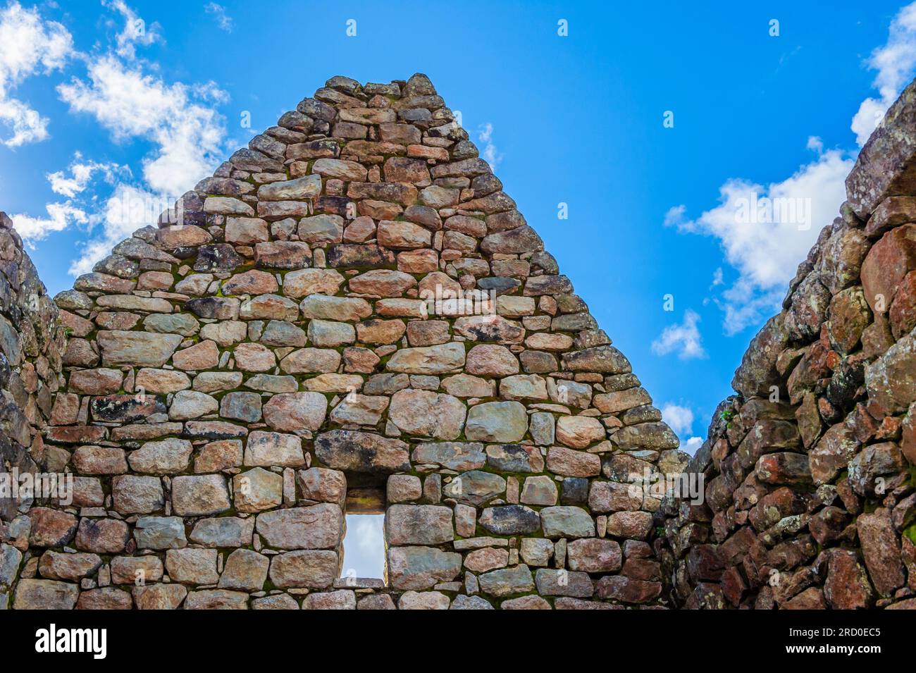 Stone walls of building ruins around Machu Picchu ruins in Peru Stock ...