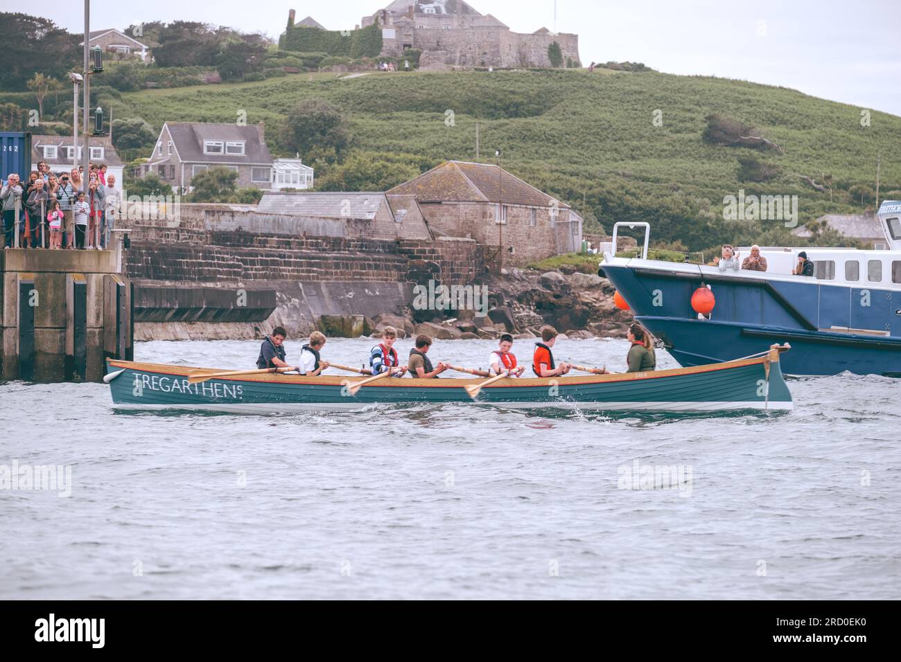 St mary's scilly gig racing hi-res stock photography and images - Alamy