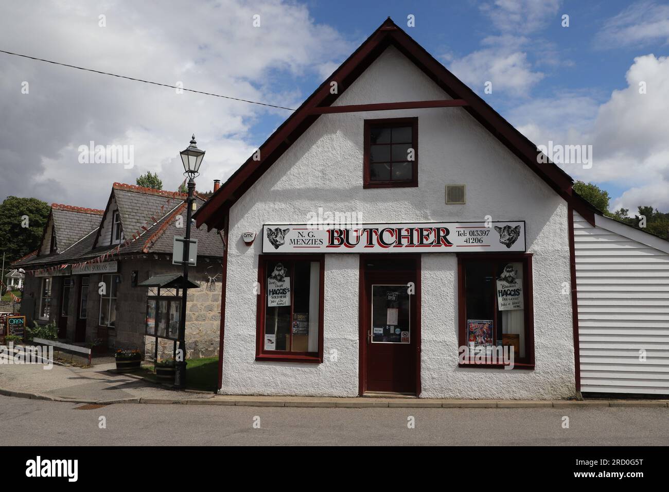 Exterior of Braemar butcher Scotland July 2023 Stock Photo - Alamy