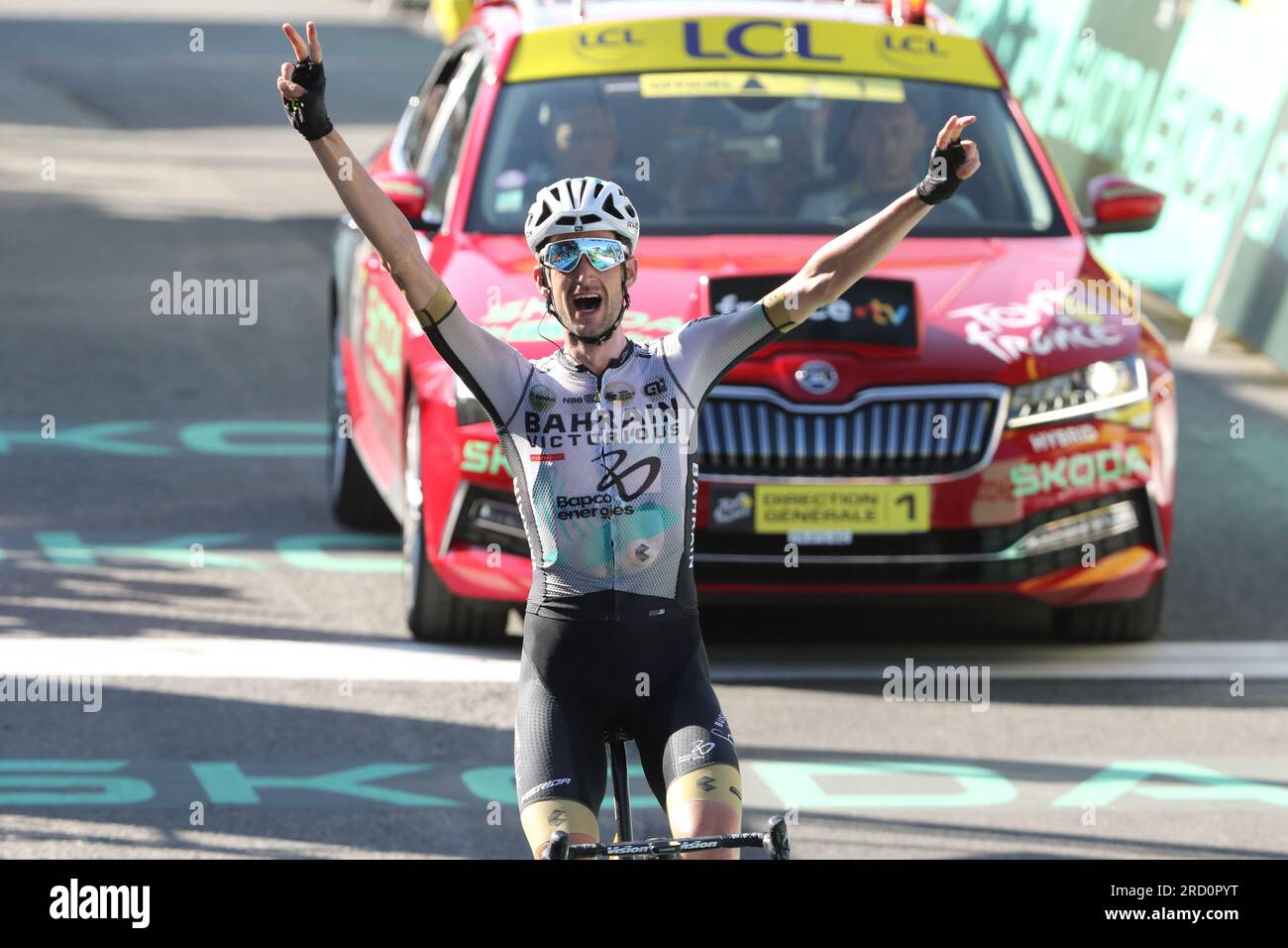 Wout Poels Netherlands Team Bahrain Victorious take the stage win Stock ...