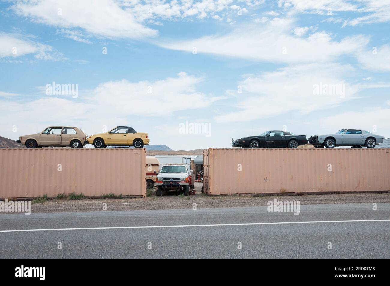 Cadillac in the desert hi-res stock photography and images - Alamy