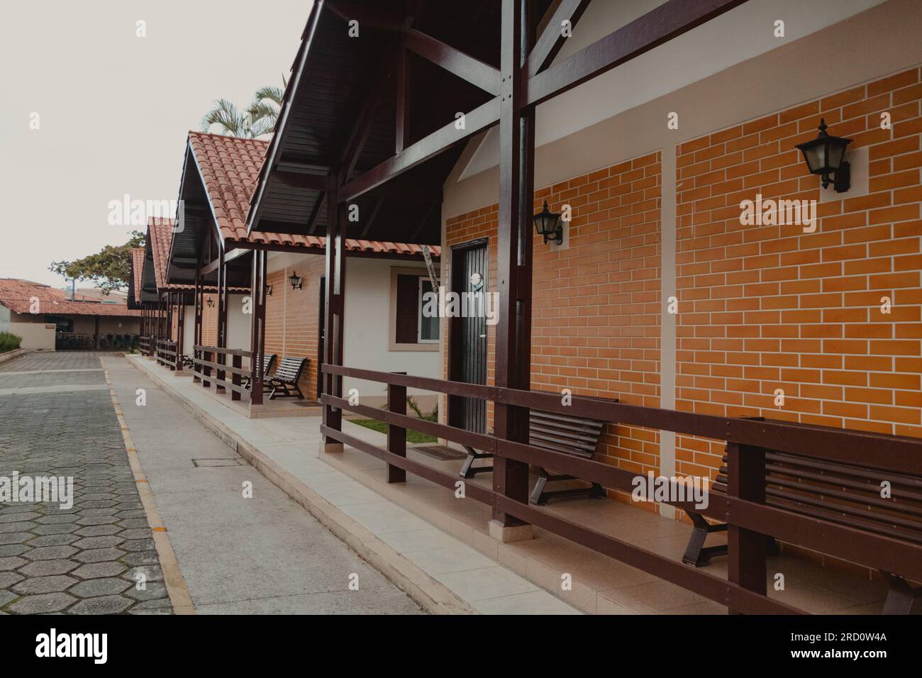 Row wooden building terrace hi-res stock photography and images - Alamy