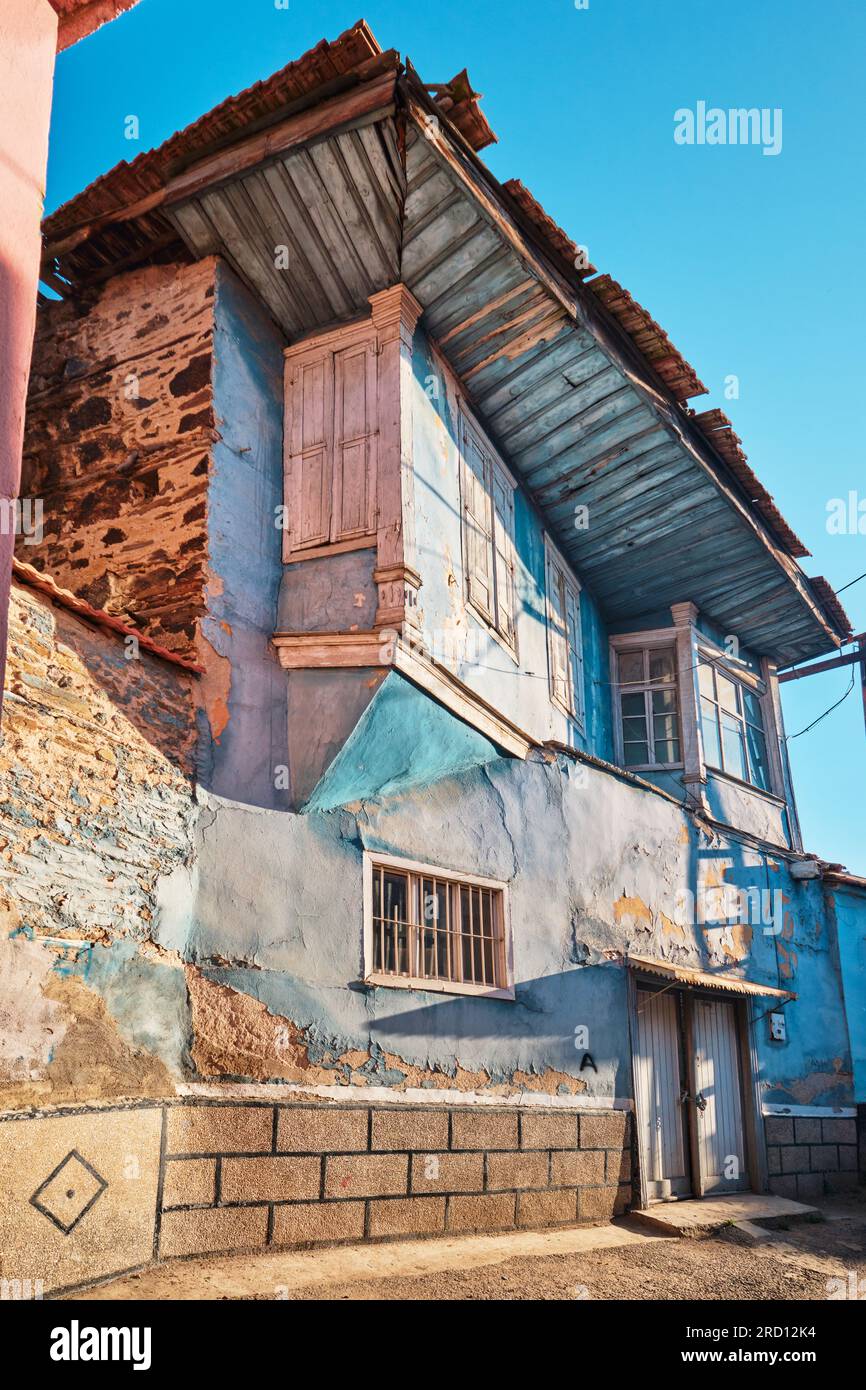 Turkish house exterior hi-res stock photography and images - Alamy