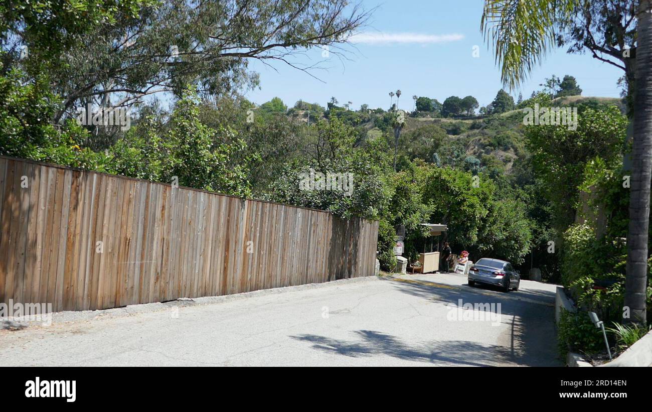 Beverly Hills, California, USA 16th July 2023 Security Guard Entrance ...