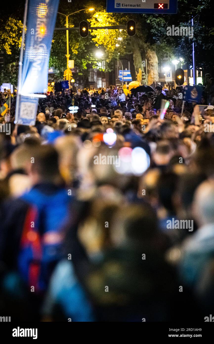 Four days marches crowd hi-res stock photography and images - Alamy