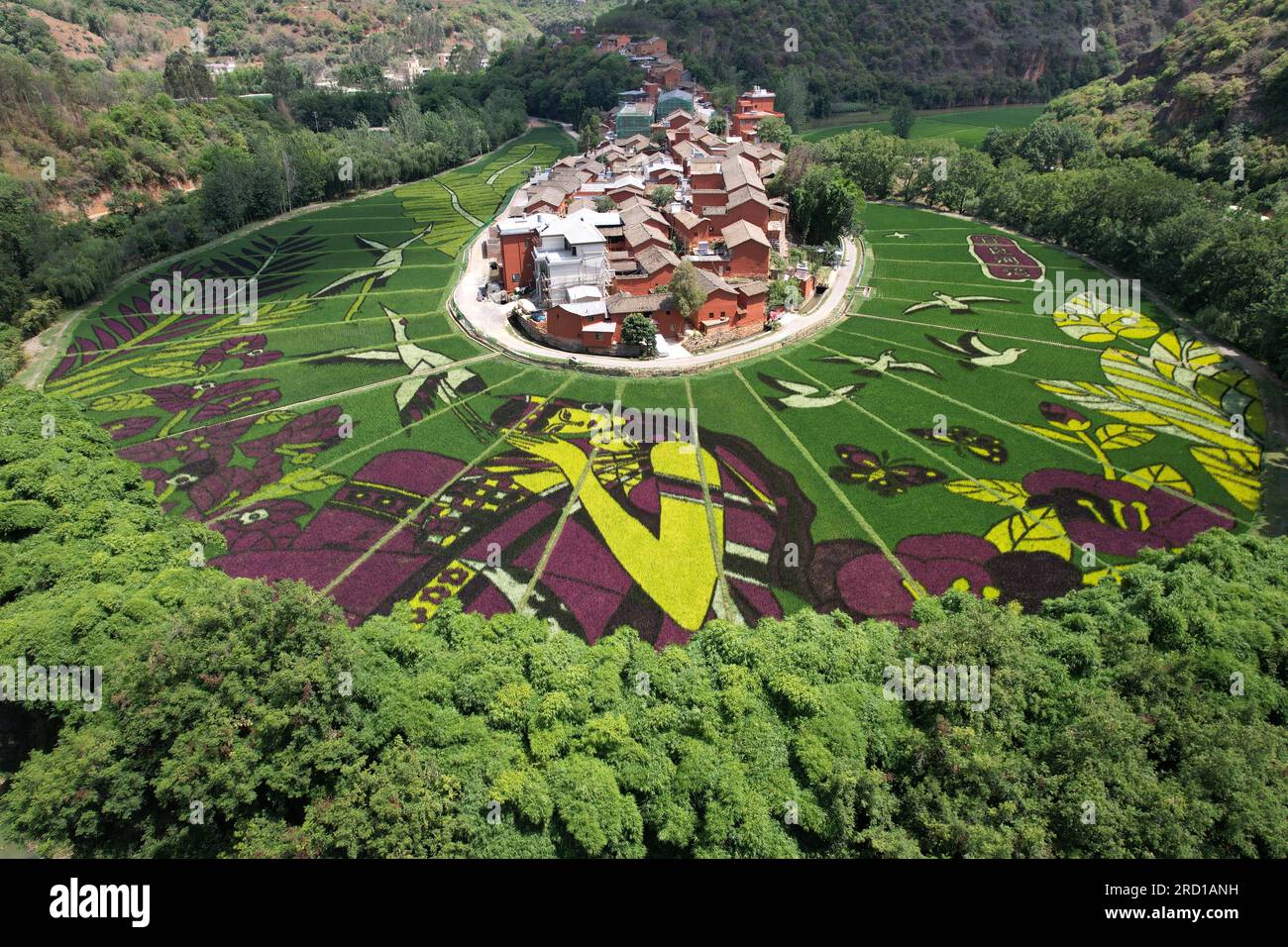 **CHINESE MAINLAND, HONG KONG, MACAU AND TAIWAN OUT** Aerial photo ...