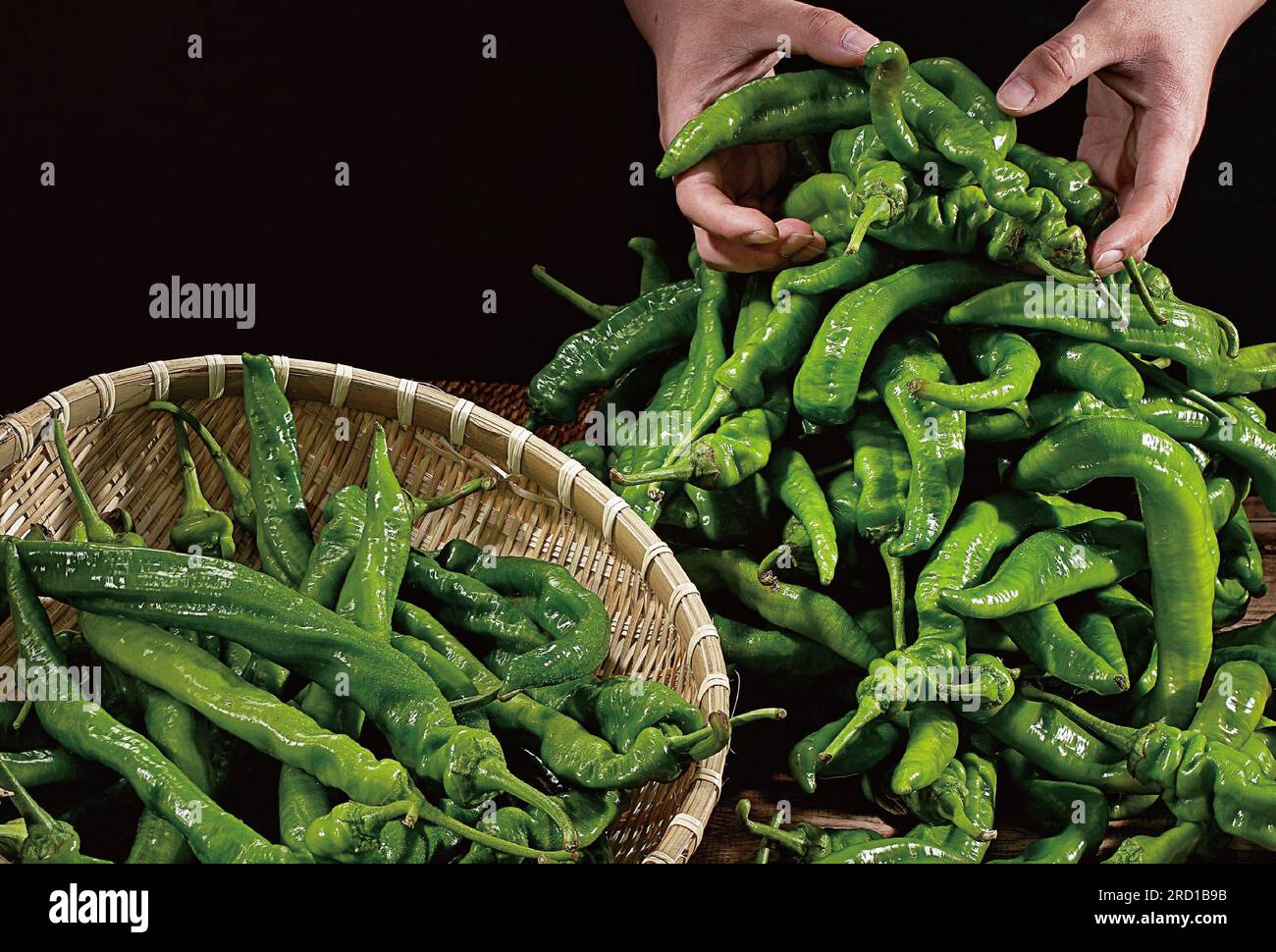 Tiger skin peppers hi-res stock photography and images - Alamy