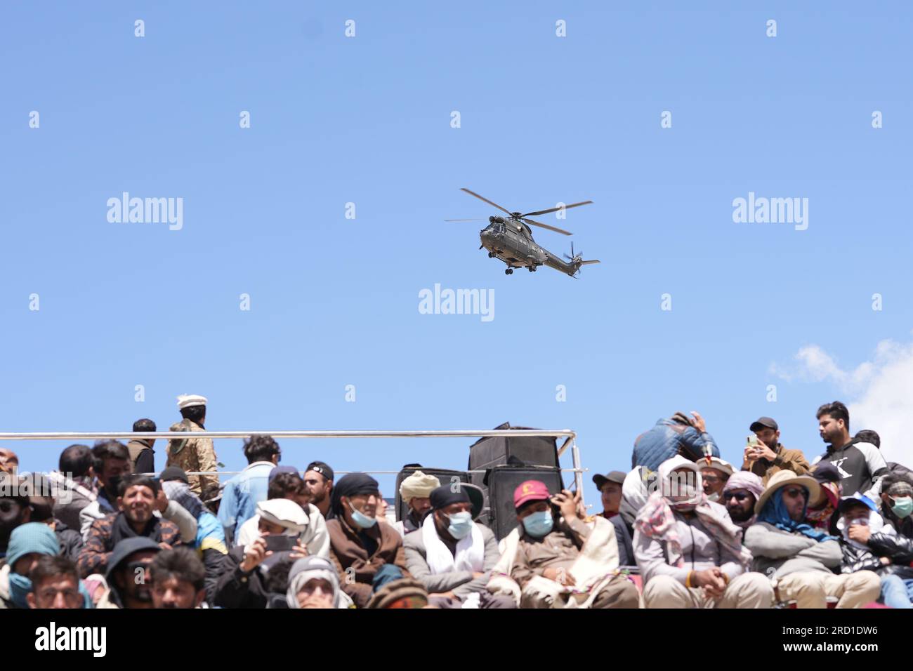Helicopter and the crowds at the Shandur Polo Festival Stock Photo - Alamy