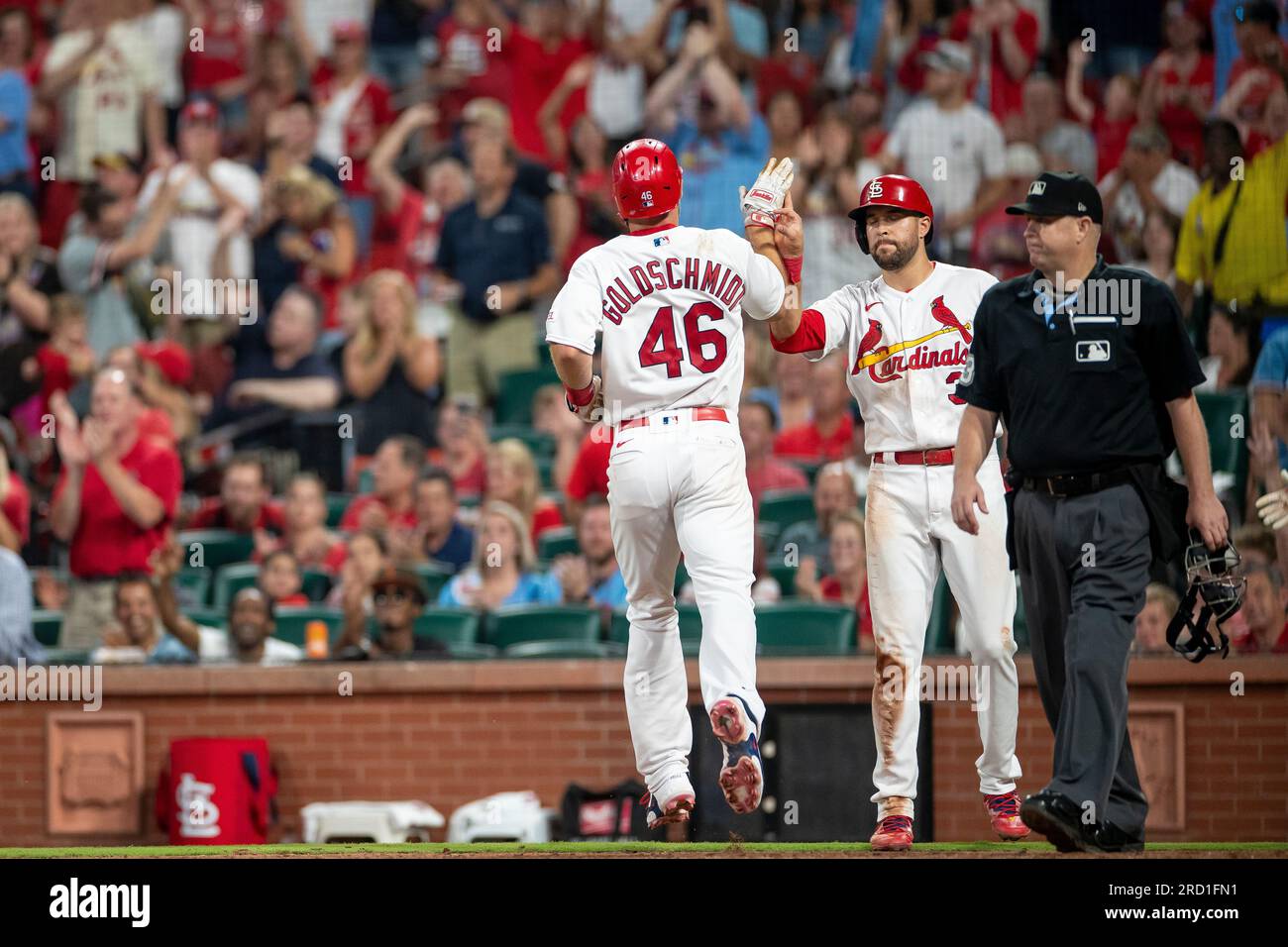 St. Louis Cardinals first baseman Paul Goldschmidt (46) scores on a two ...