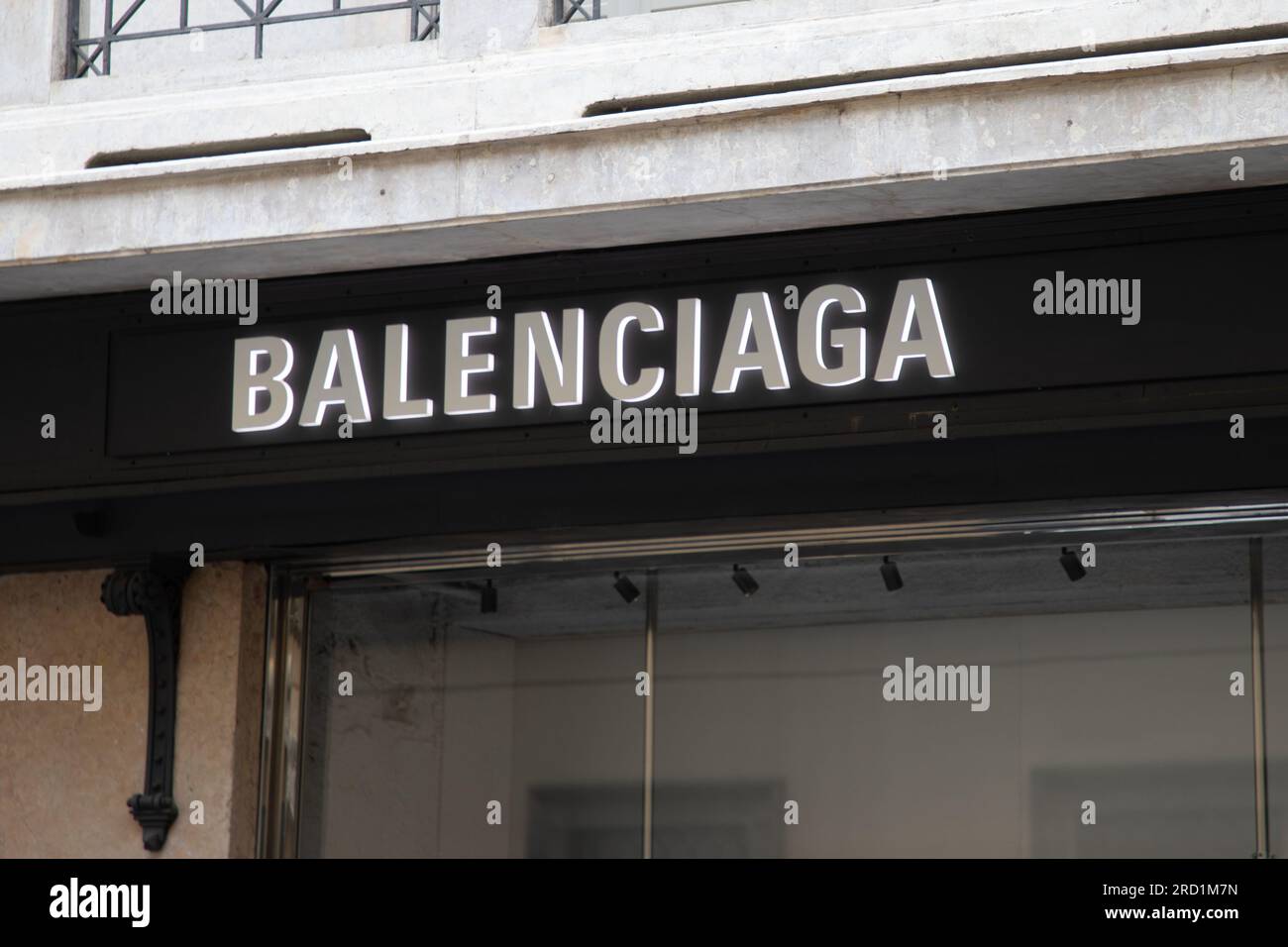 Balenciaga billboard hi-res stock photography and images - Alamy