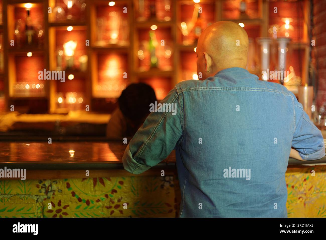 Bald bar bar bar hi-res stock photography and images - Alamy