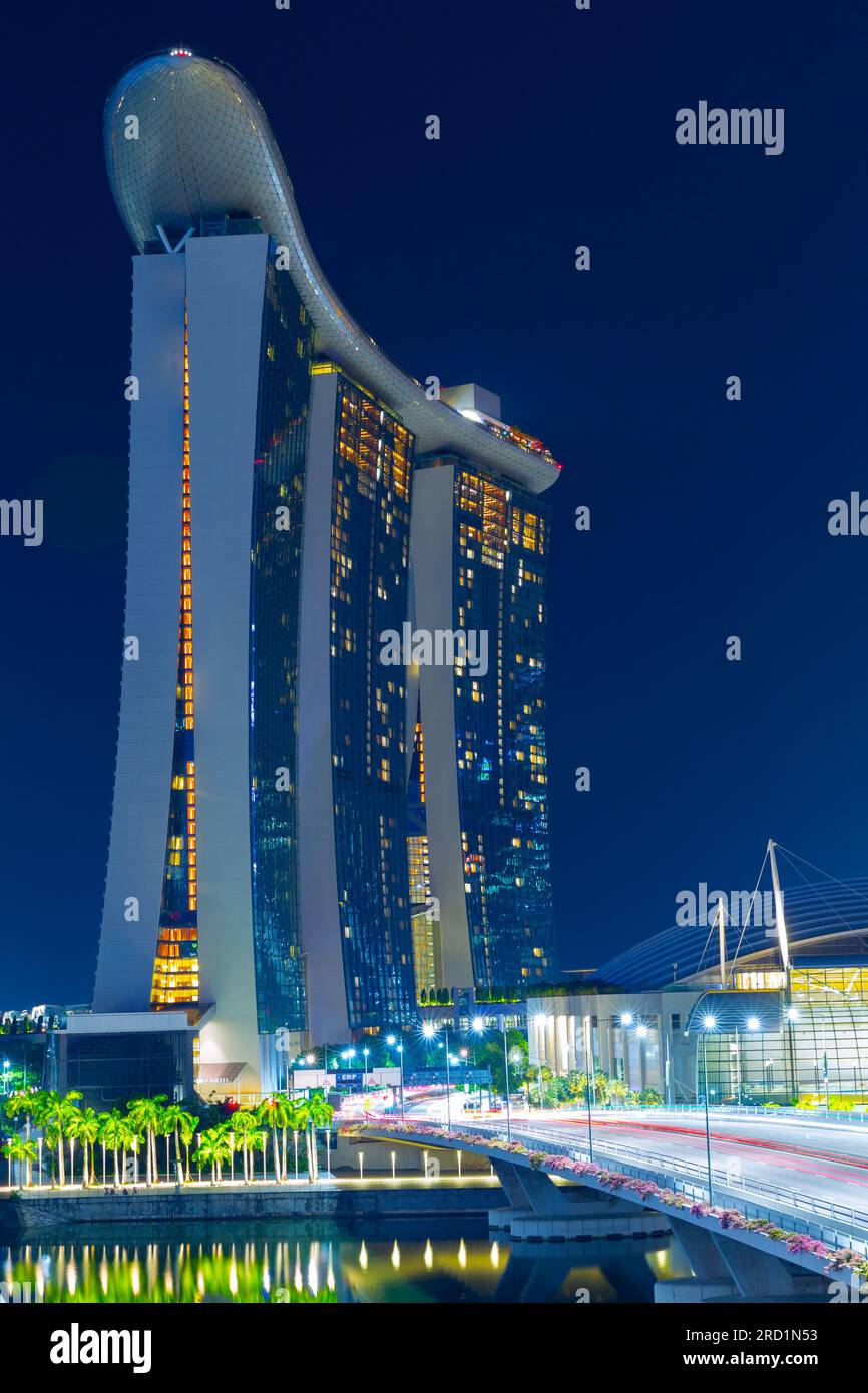 The Marina Bay Sands Hotel in Singapore, seen by night from the ...