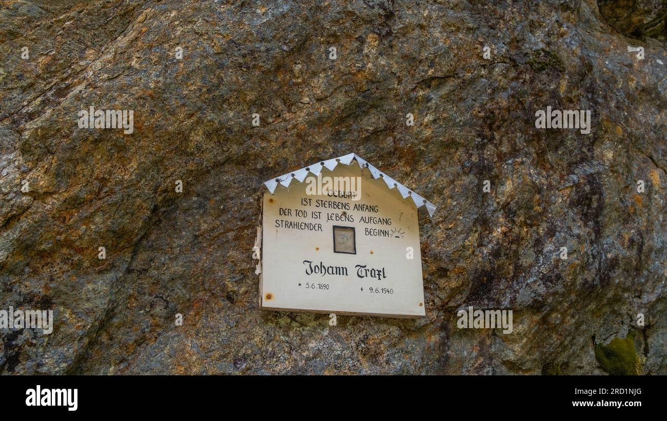 Hiker memorial hi-res stock photography and images - Alamy