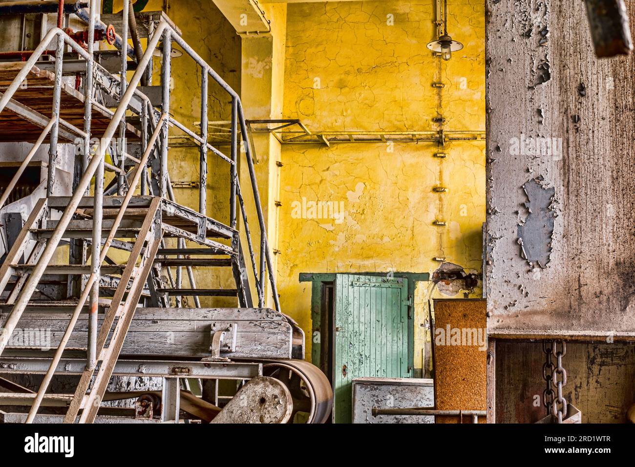 Abandoned ruined industrial warehouse or factory building inside Stock ...