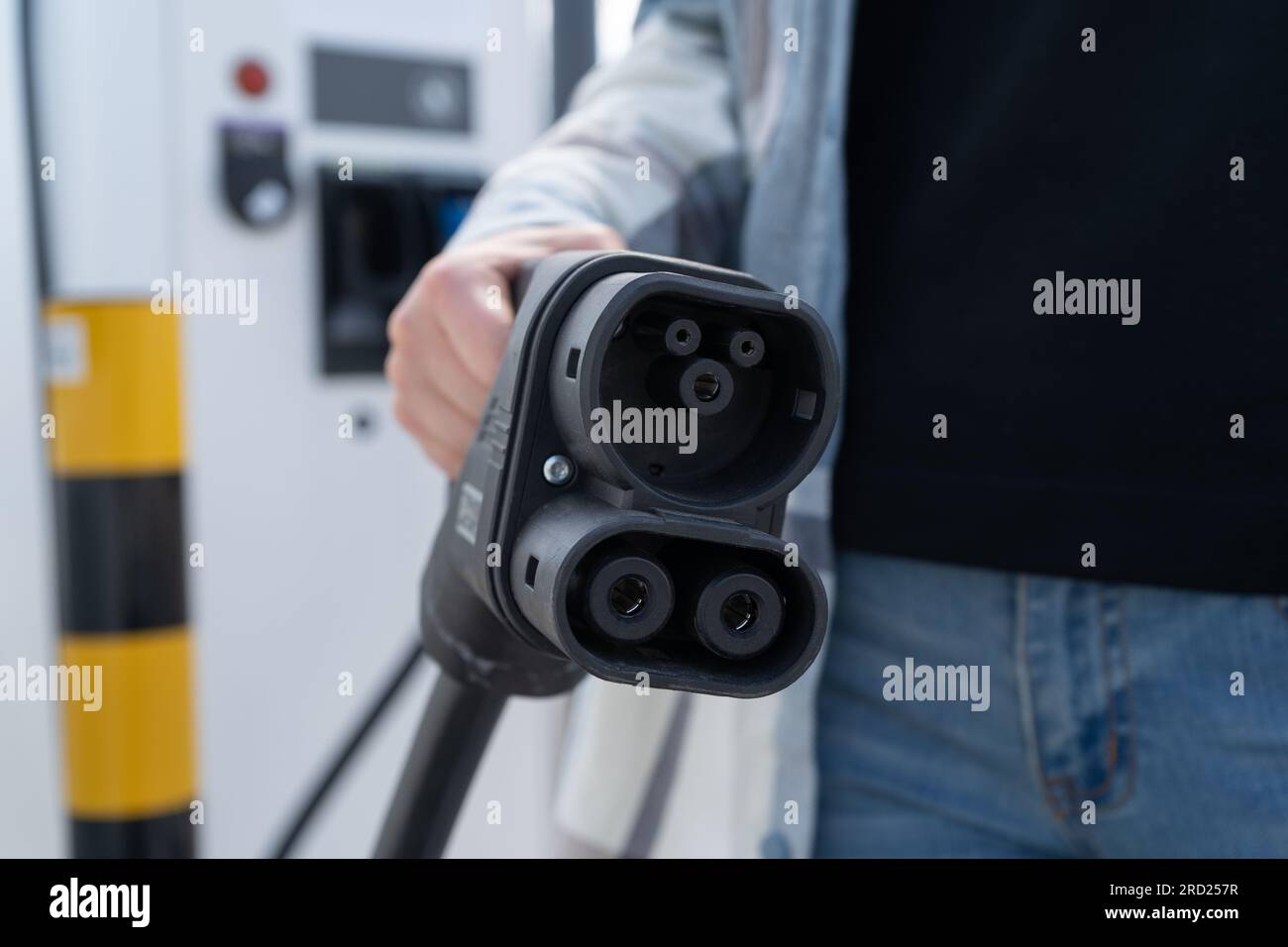 Combined charging standard hi-res stock photography and images - Alamy