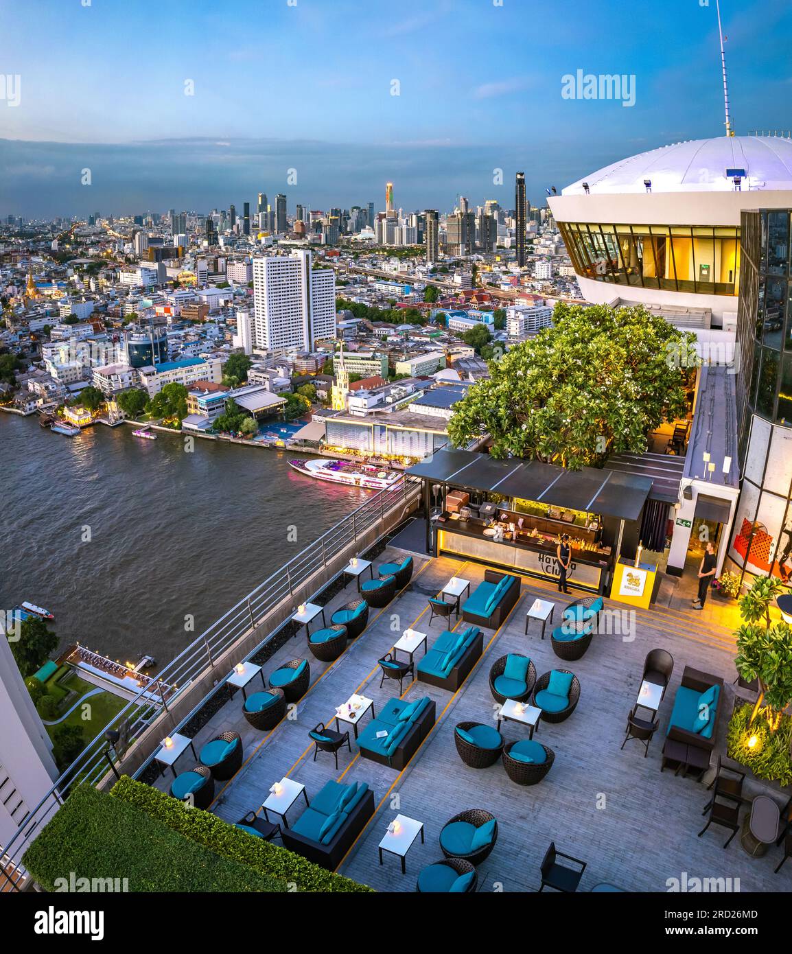 Aerial view of rooftop bar in Khlong San and Chao Phraya river in ...