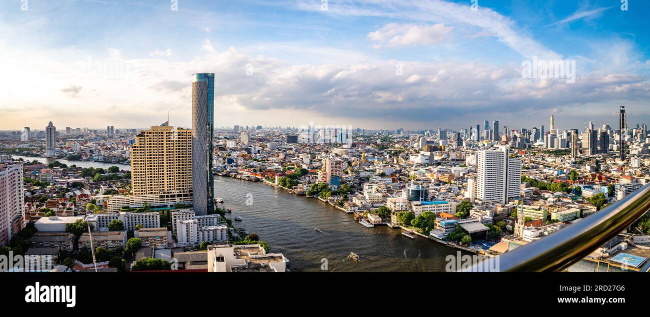 Khlong san district bangkok hi-res stock photography and images - Alamy