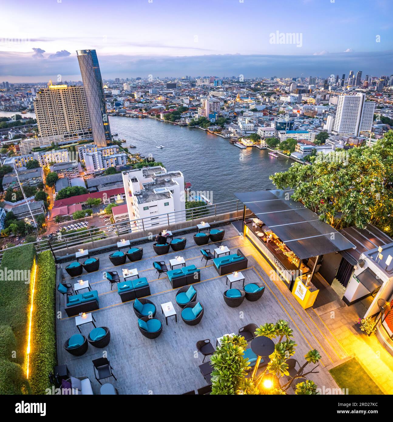 Aerial view of rooftop bar in Khlong San and Chao Phraya river in ...