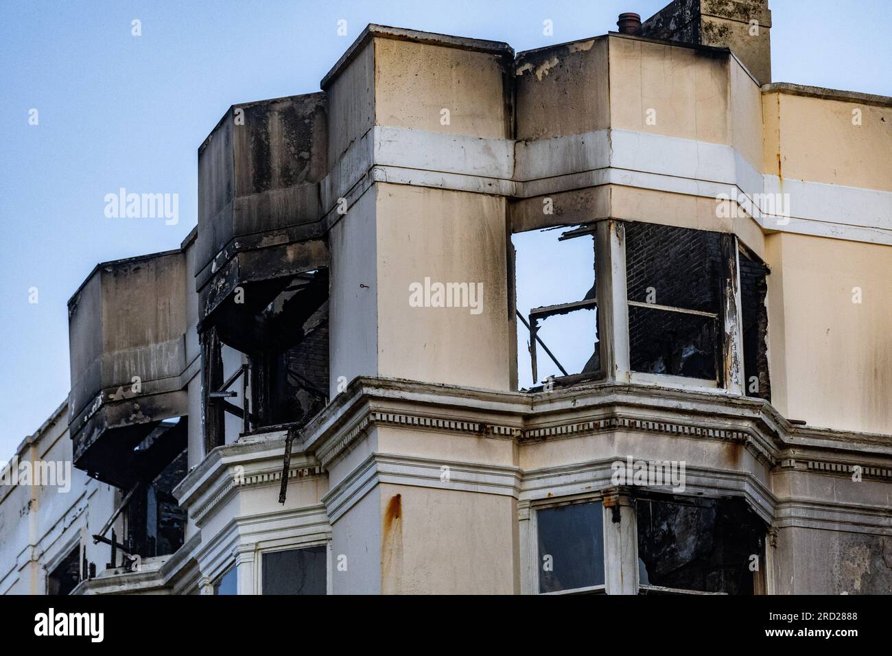 Fire royal albion hotel brighton hi-res stock photography and images ...