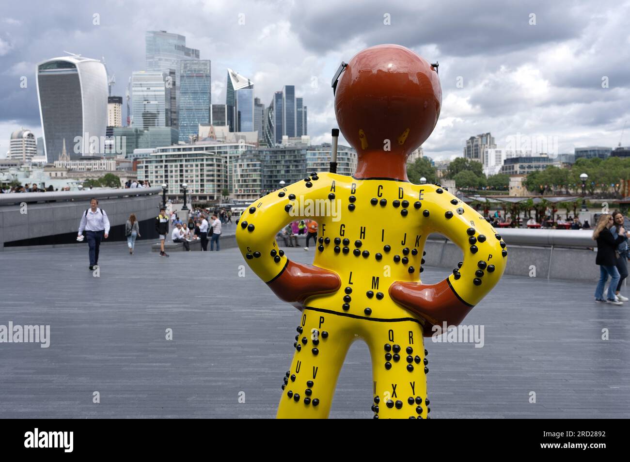 © Jeff Moore MORPH’S EPIC ART ADVENTURE- Up to 56 super-sized ...