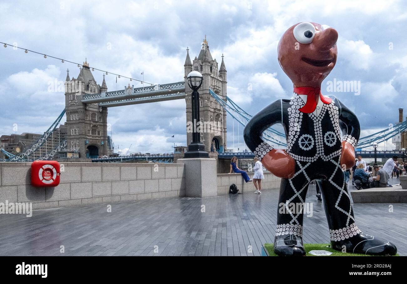 © Jeff Moore MORPH’S EPIC ART ADVENTURE- Up to 56 super-sized ...