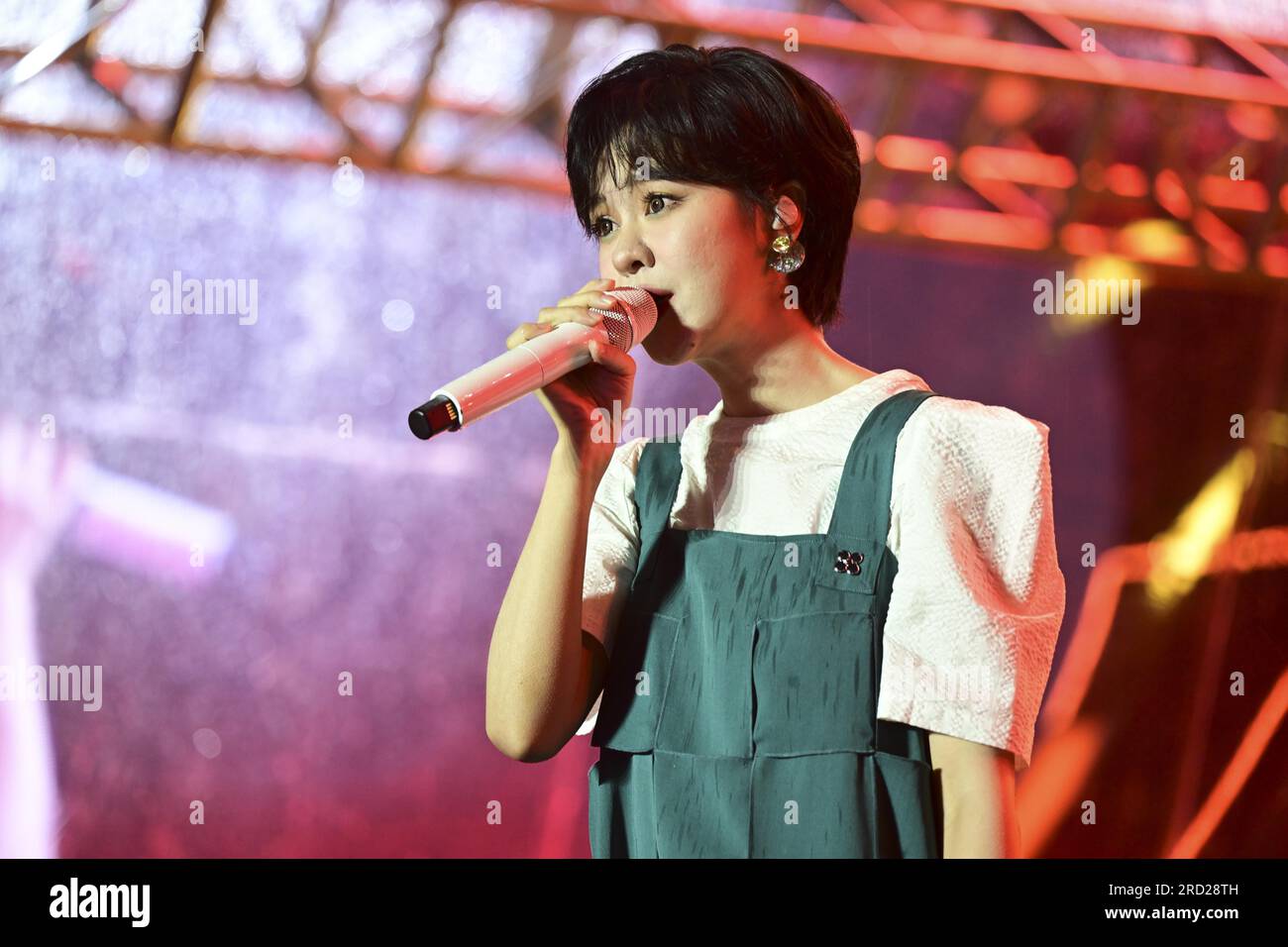 Yu kewei hi-res stock photography and images - Alamy