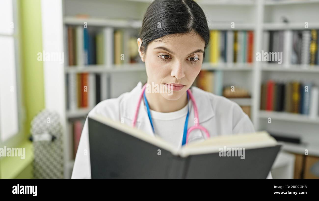 Female medical student book read hi-res stock photography and images ...