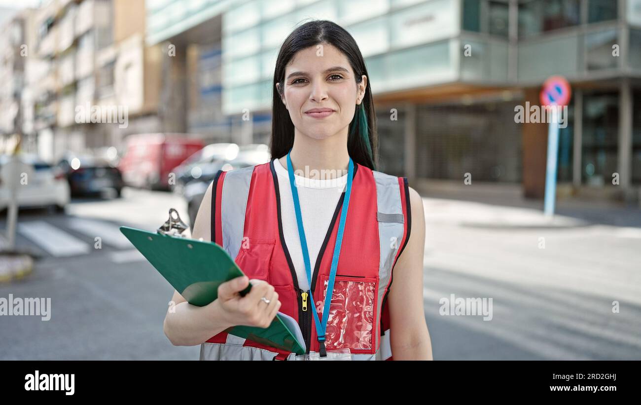 Interviewer smiling hi-res stock photography and images - Alamy