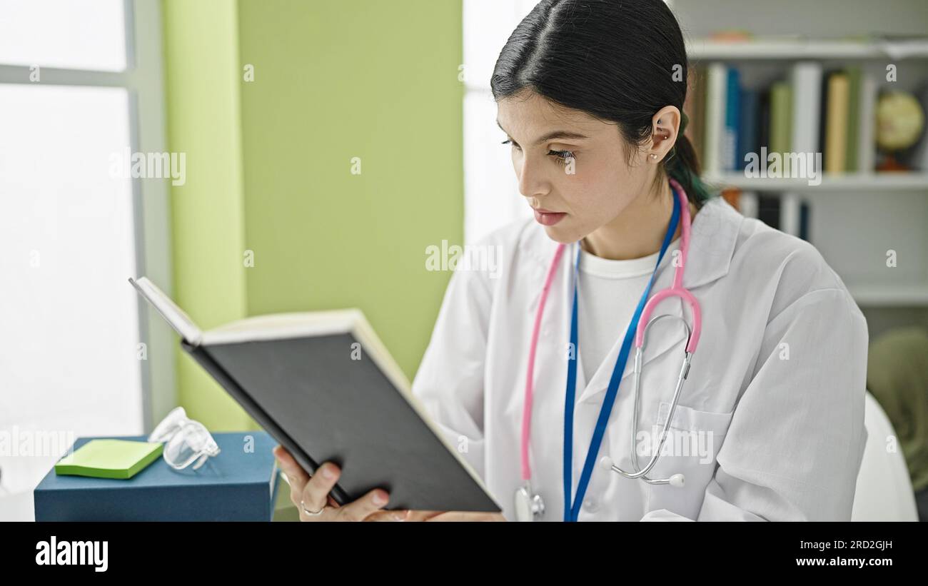 Female medical student book read hi-res stock photography and images ...