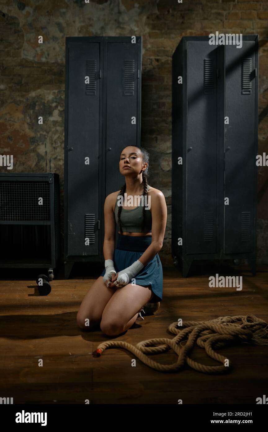 Confident boxer sitting boxing hi-res stock photography and images - Alamy