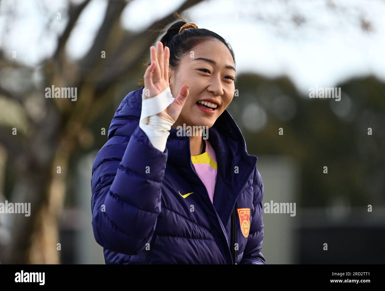 Adelaide, Australia. 18th July, 2023. Xu Huan of China waves to ...