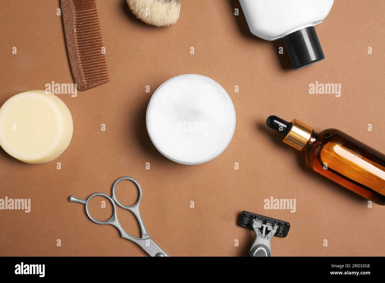 Set of men's shaving tools on brown background, flat lay Stock Photo ...