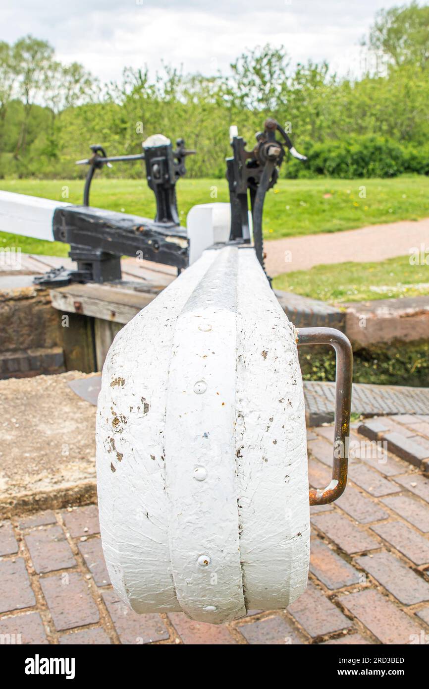 Close up of canal lock gate (end on) on the Staffordshire and ...