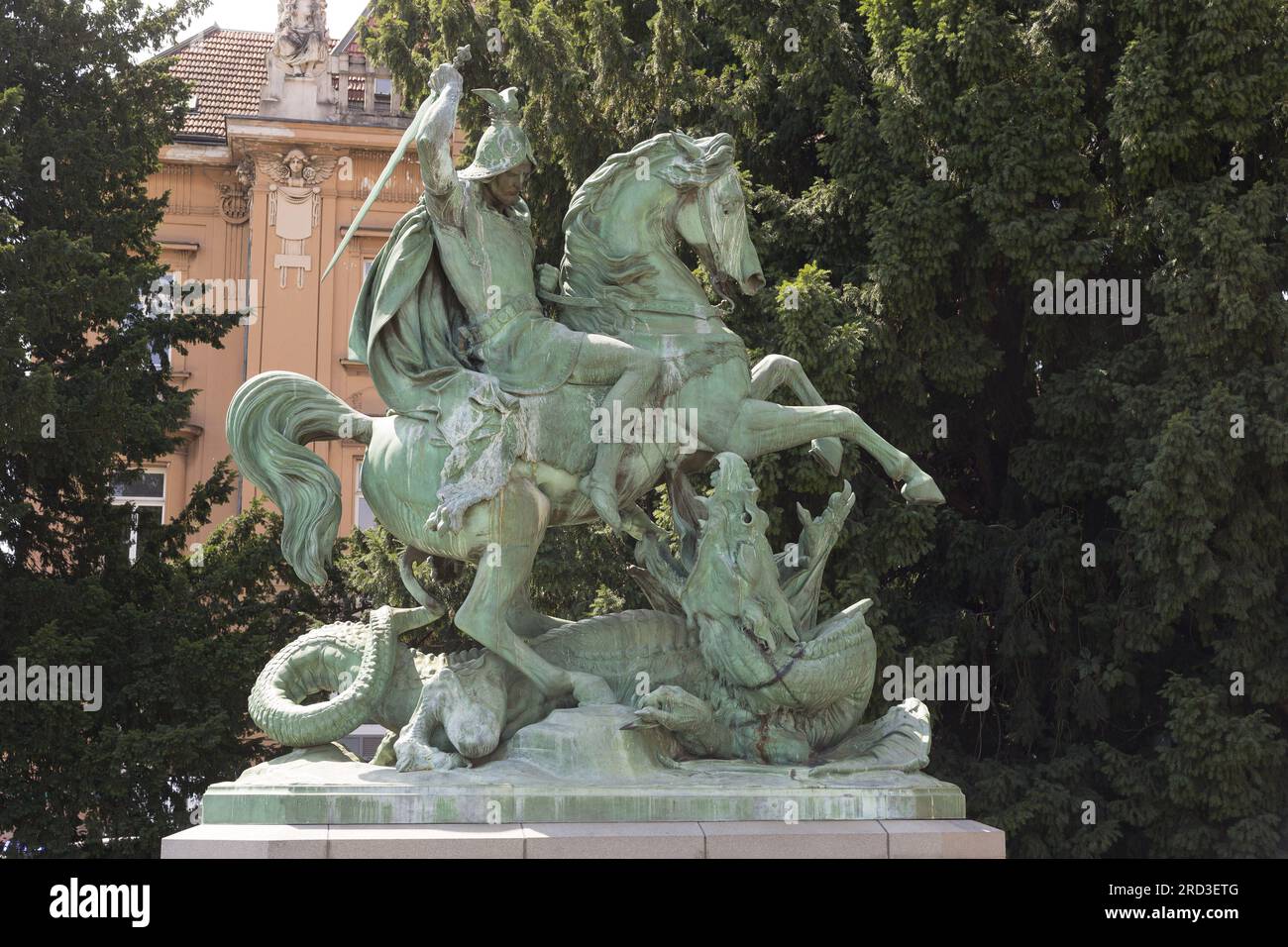Saint George killing dragon Stock Photo - Alamy