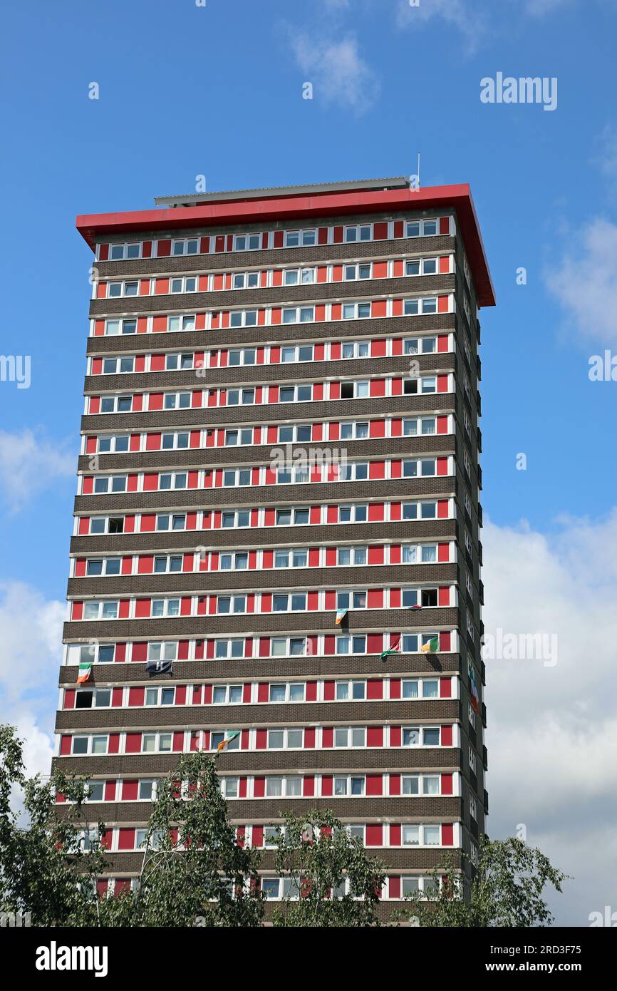 Divis street belfast uk hi-res stock photography and images - Alamy