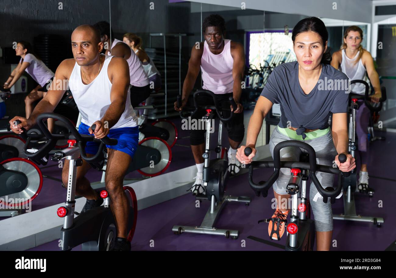 Cycling machines hi-res stock photography and images - Alamy