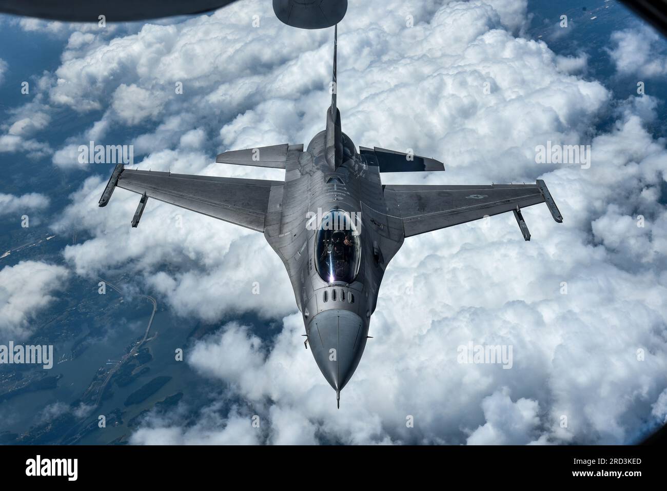 The pilot of an F-16 from the 169th Fighter Wing in South Carolina ...