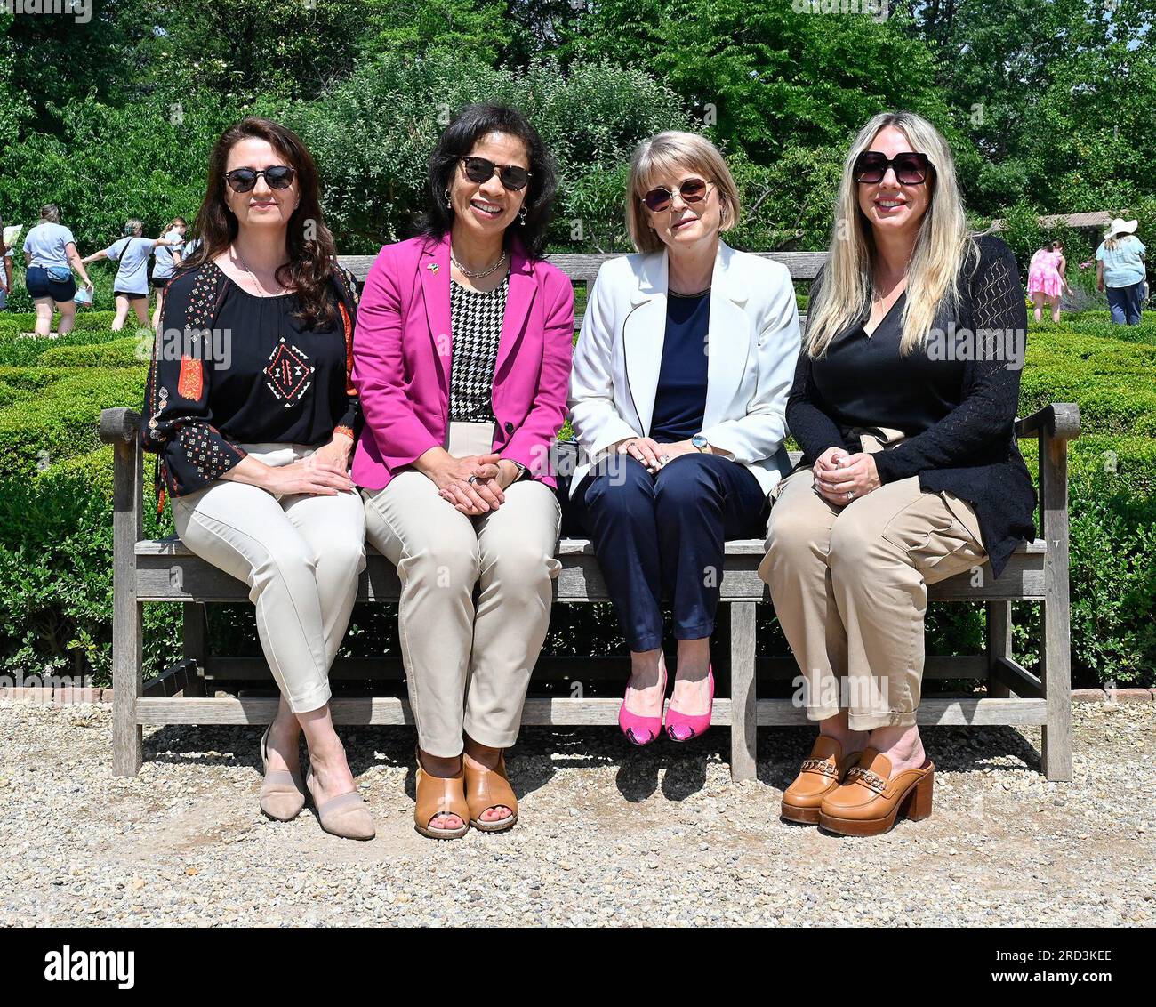 Sharene Brown, Monica Pană, Camelia Ignat and Jen Clark tour Mount ...