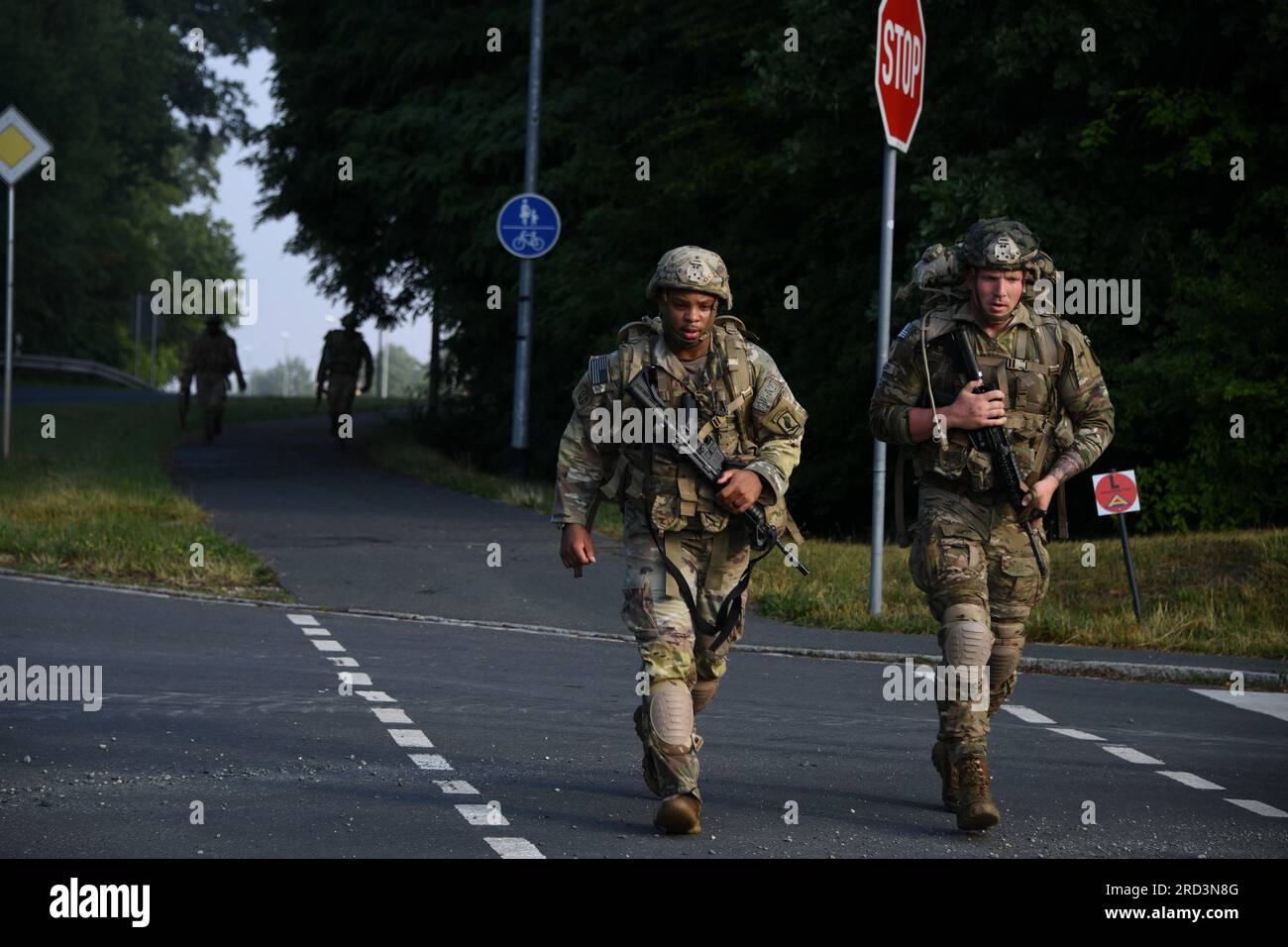 U.S. Soldiers assigned to 173rd Brigade Support Battalion, 173rd ...